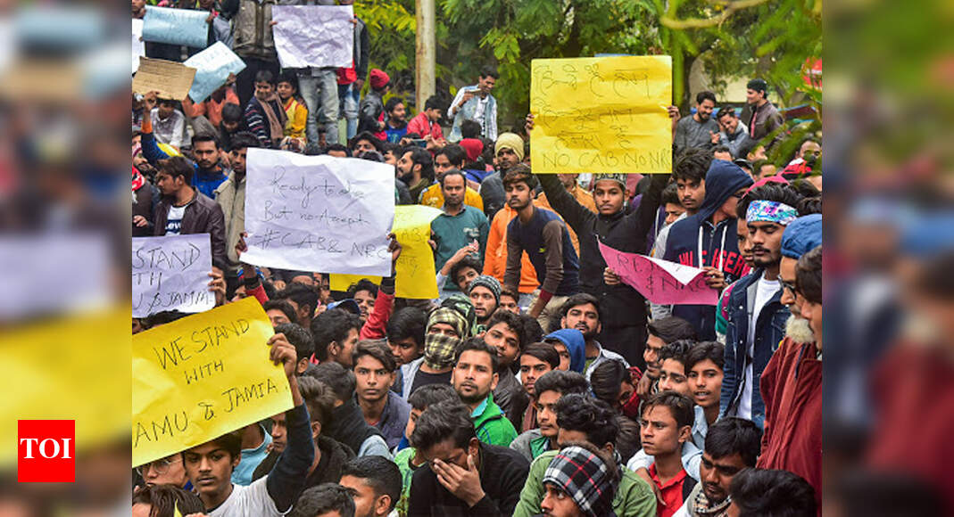CAA protests: AMU students demand resignation of VC, registrar for ...