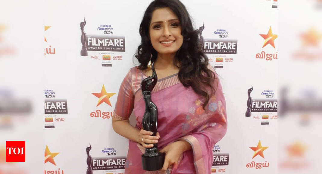 Anne Amie wins Best Singer Award at Filmfare South | Malayalam Movie ...