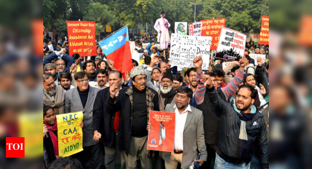Anti-CAA protest: Students from universities across Delhi, activists ...