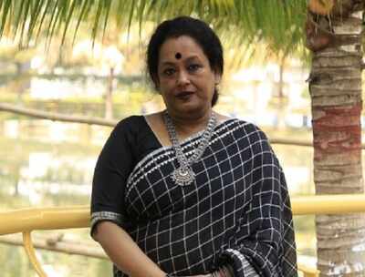 Leena gears up for her new TV project | Bengali Movie News - Times of India