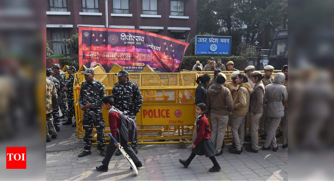 Over 200 detained during protest outside UP Bhawan against 'police ...