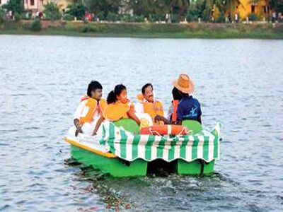 Now, enjoy boat rides in Chennai's Paruthipattu lake | Chennai News ...