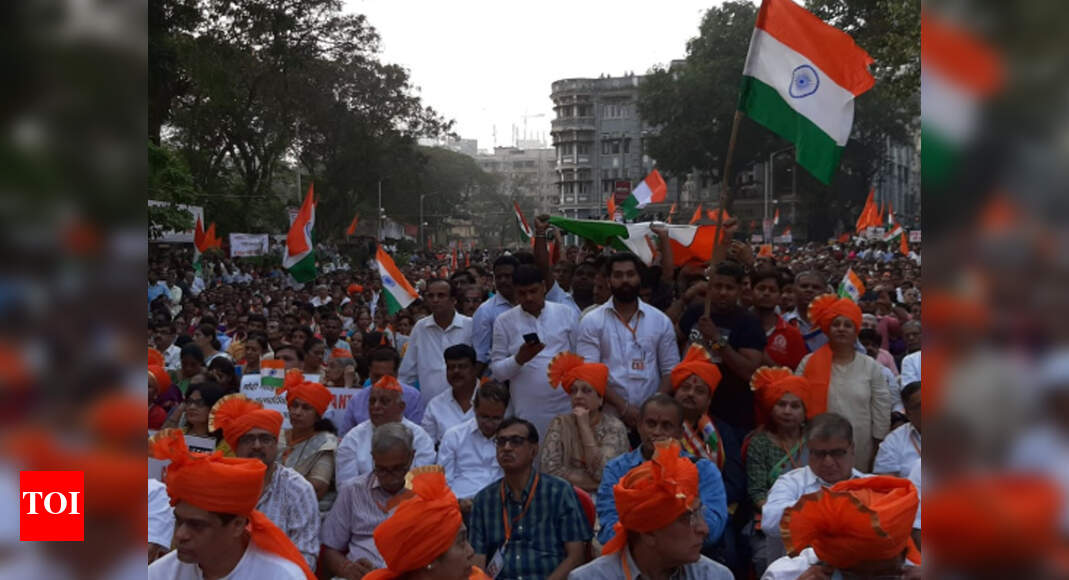 Pro-CAA rally at Mumbai's August Kranti Maidan draws crowds | Mumbai ...