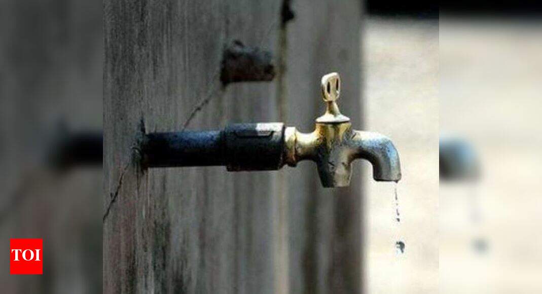 Taps run dry in 15 wards due to pipeline leaks | Agra News - Times of India