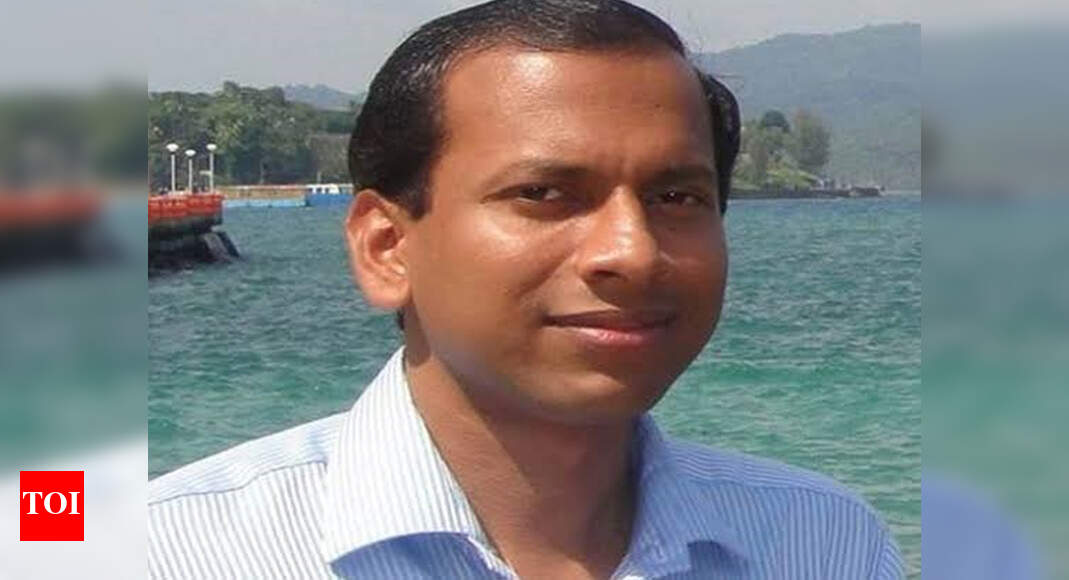 Ias Officer Caught With Rs 1 Lakh Bribe In Odisha Suspended