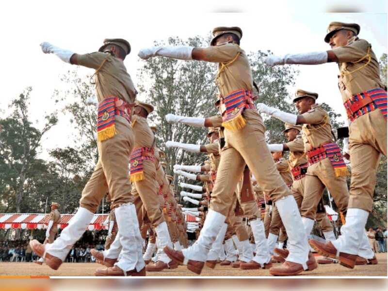 Maha police academy conducts 117th passing out parade | Events Movie ...