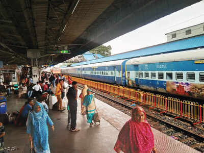 Amid opposition, railways extends Rajya Rani Express to Nanded ...