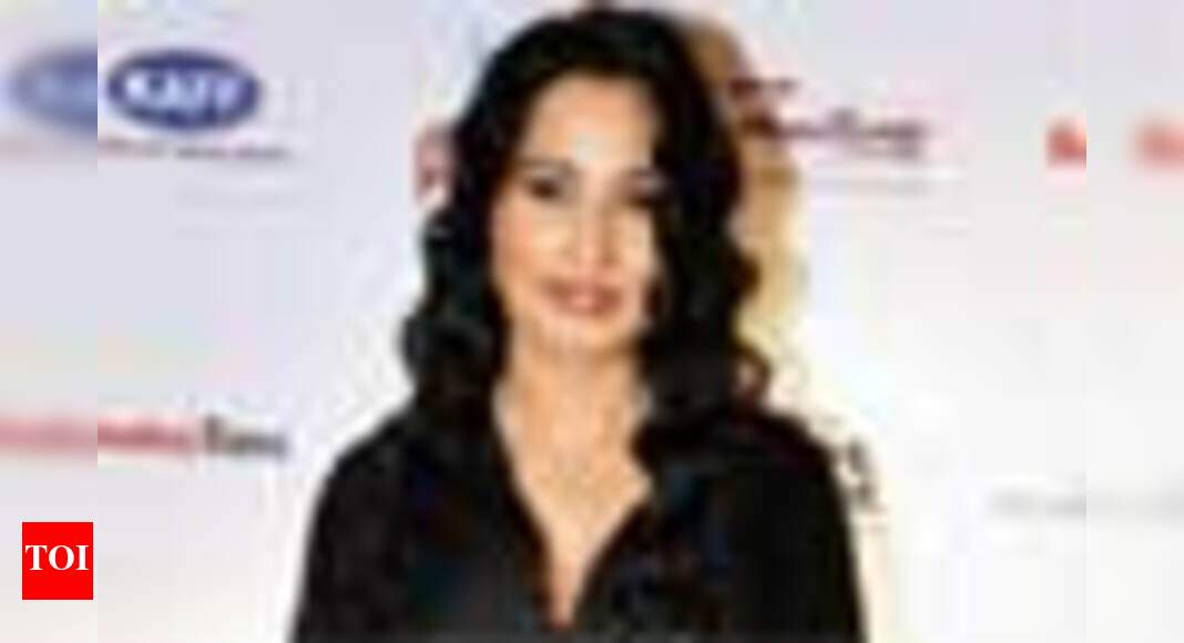 Myra needs a navigator | Hindi Movie News - Times of India