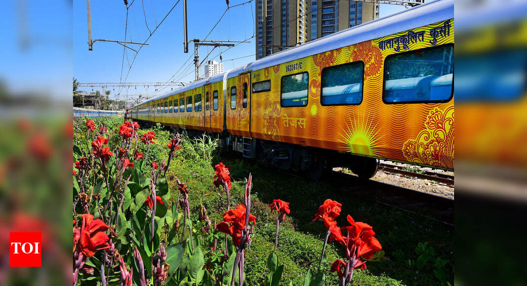 Panel gives green signal to 150 private trains on 100 routes | India ...