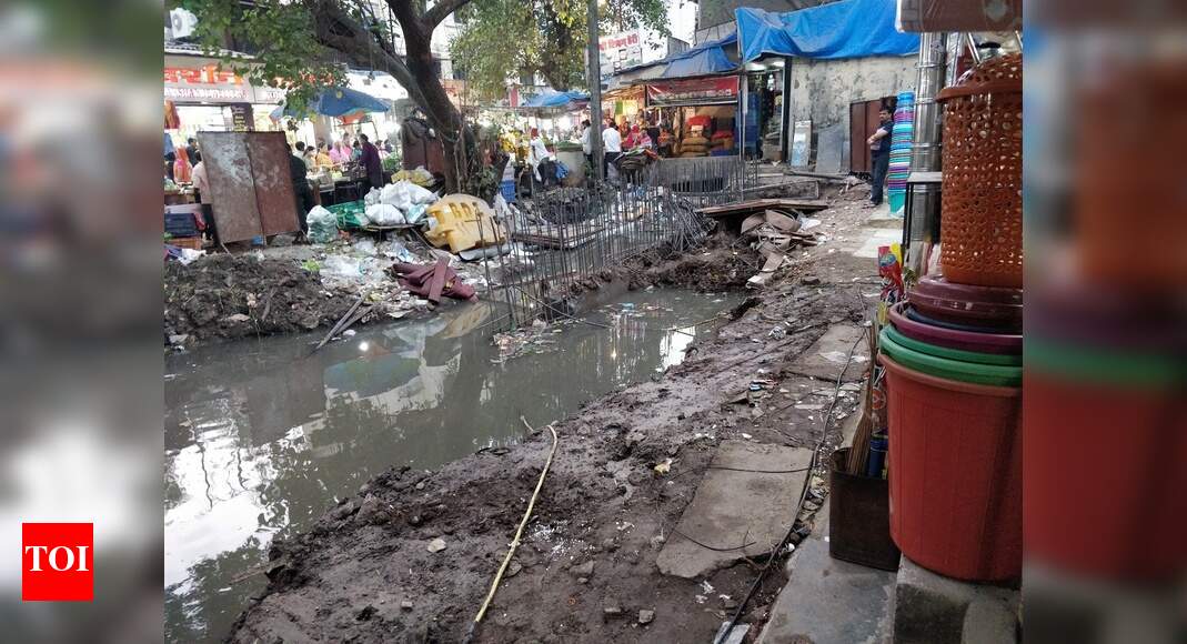 incomplete work for naala extension, sewage water - Times of India