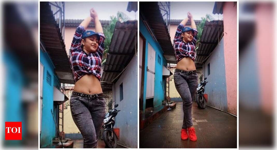Gargi Pandit flaunts her envious figure in the latest post | Bhojpuri ...