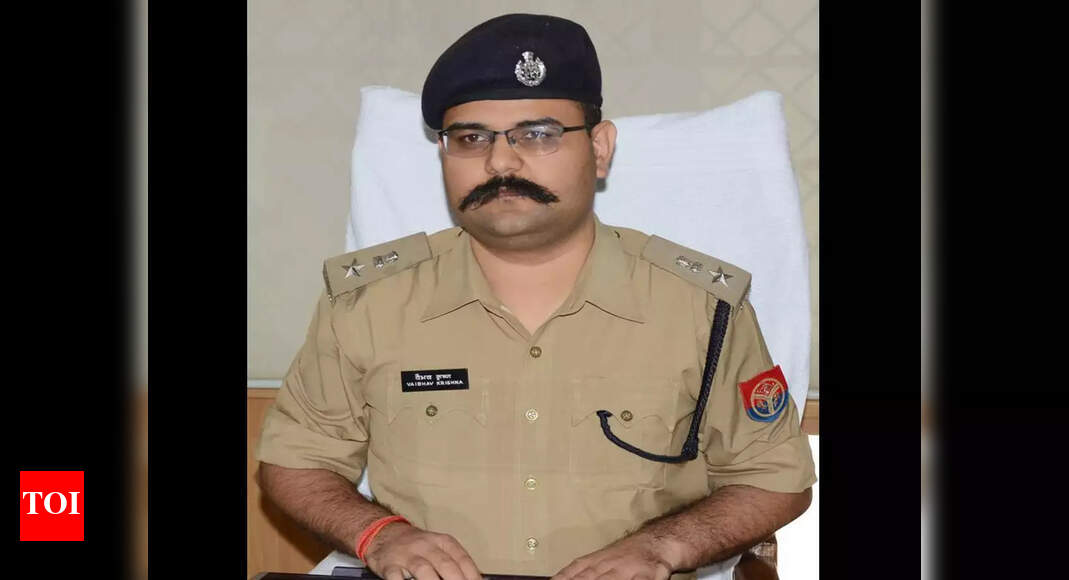 Noida Ssp Vaibhav Krishna Sex Video Chat Controversy Noida Ssp Vaibhav Krishna Suspended