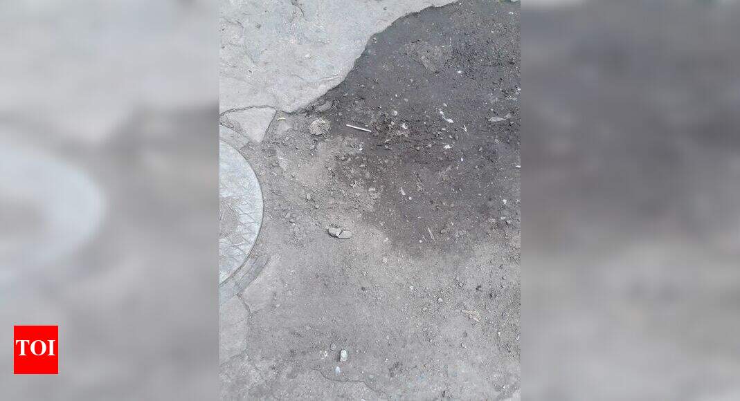 Road not repaired - Times of India