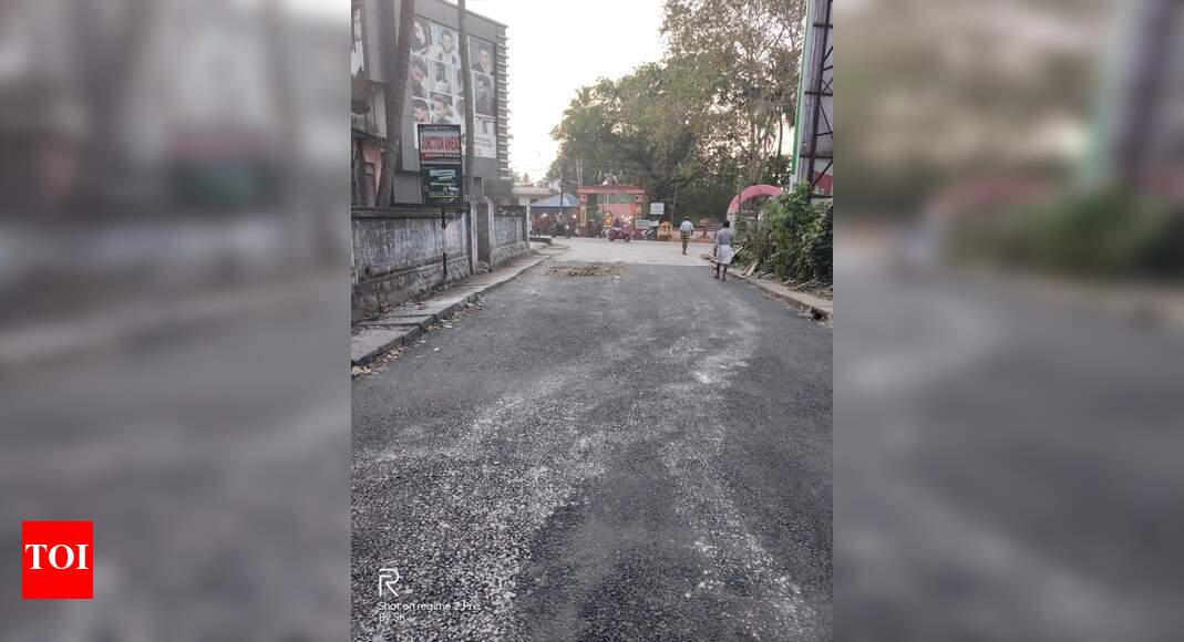 PWD road division- lapse in work monitoring - Times of India