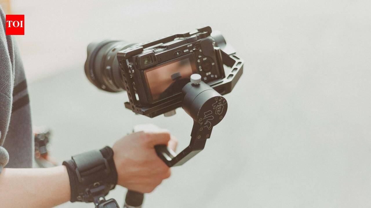 Popular DSLR cameras for making videos and films - The Times Reviews