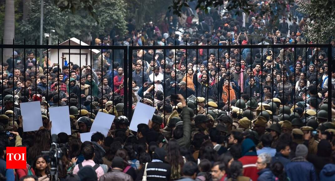 JNU Protest: 5 more JNU suspects identified, no arrests | Delhi News ...