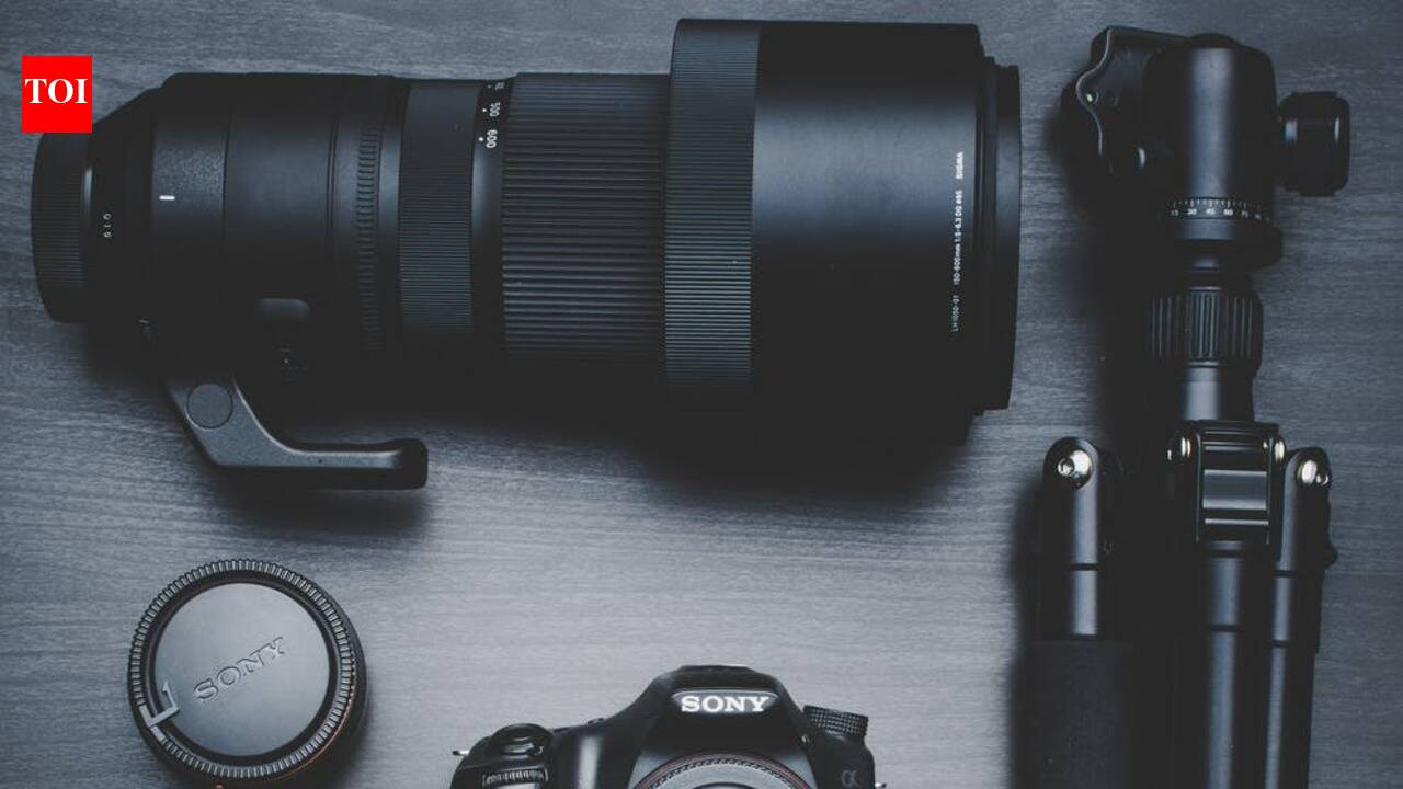 Essential camera accessories for Canon DSLR camera owners - The Times ...