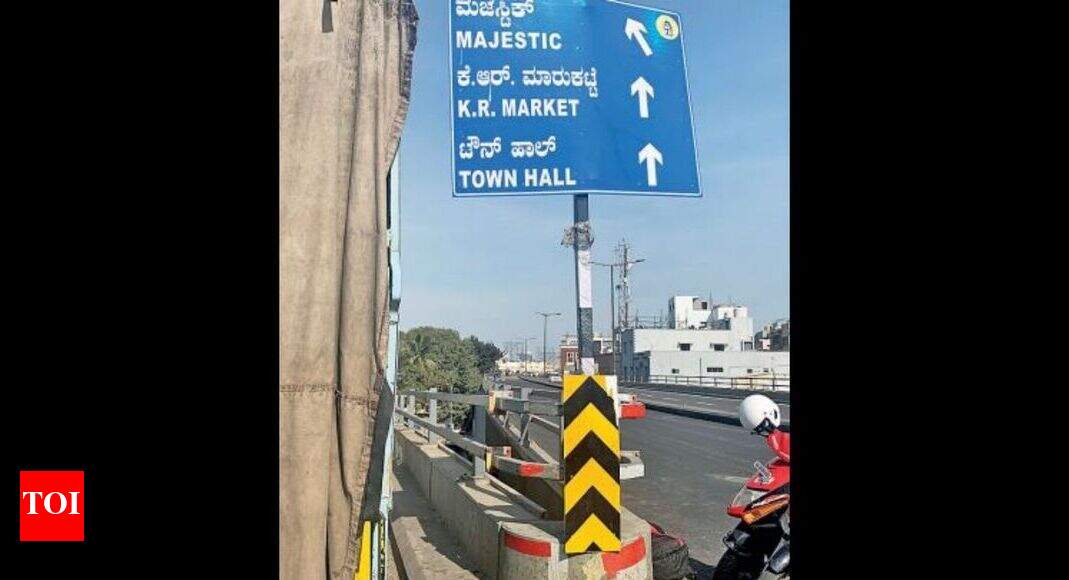 Frequent changes in diversions on Sirsi Circle flyover peeve motorists ...