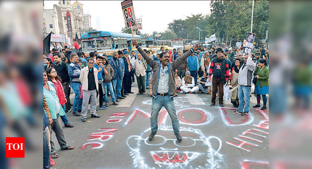 Kolkata streets turn into protest platforms against CAA-NRC | Kolkata ...