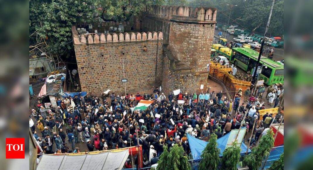 Delhi: How police nipped protest at Turkman Gate in the bud | Delhi ...