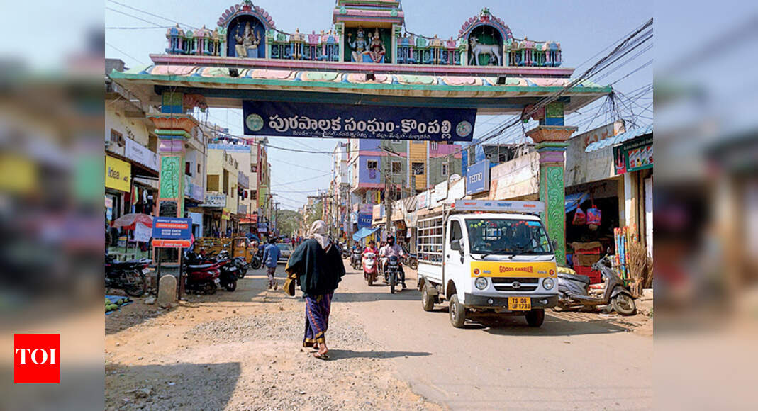 Hyderabad: Bone-jarring ride, rue Kompally residents | Hyderabad News ...