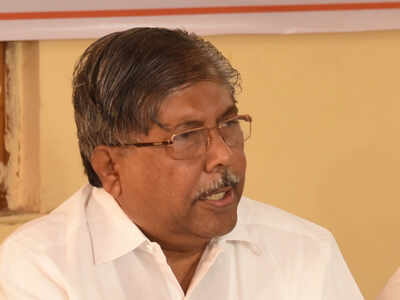 Newcomers helped BJP grow: Chandrakant Patil | Mumbai News - Times of India