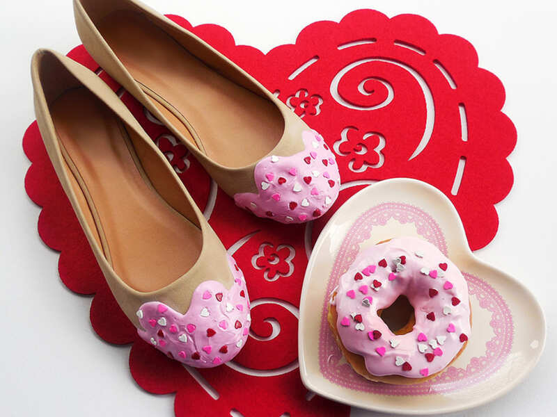 Donut heels and cake shoes are breaking in the internet - Times of India