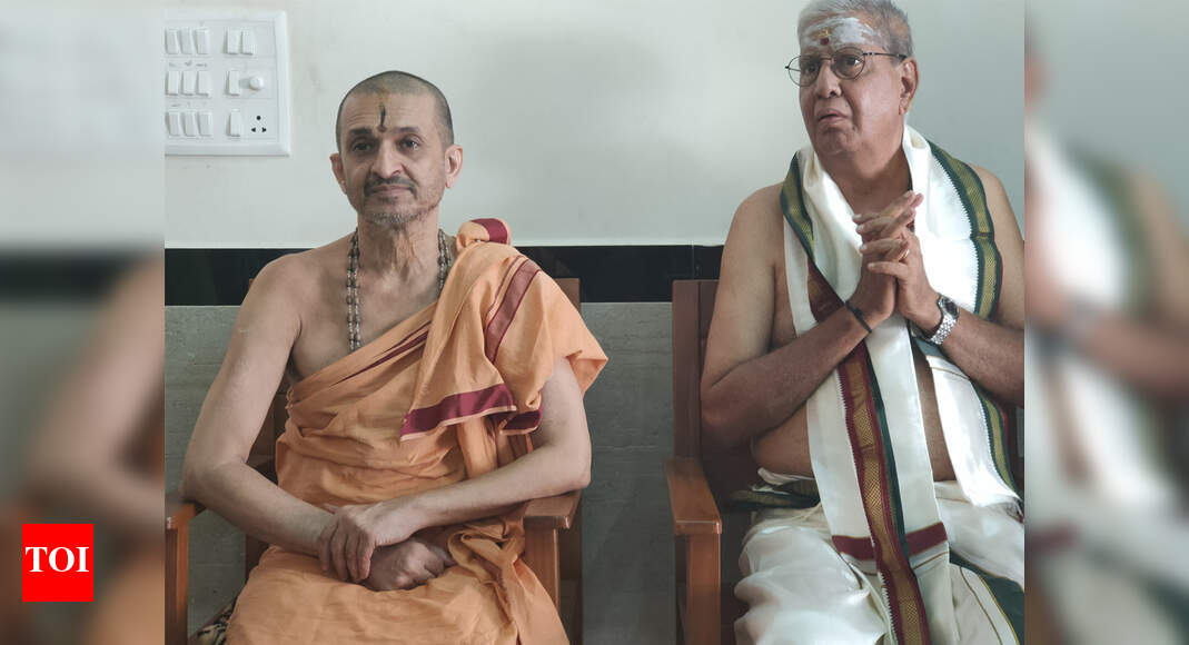 Post-Paryaya, Palimaru mutt seer to focus on education, health needs of ...