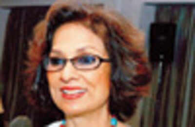 I didn't buckle like Shayan: Bina | Hindi Movie News - Times of India