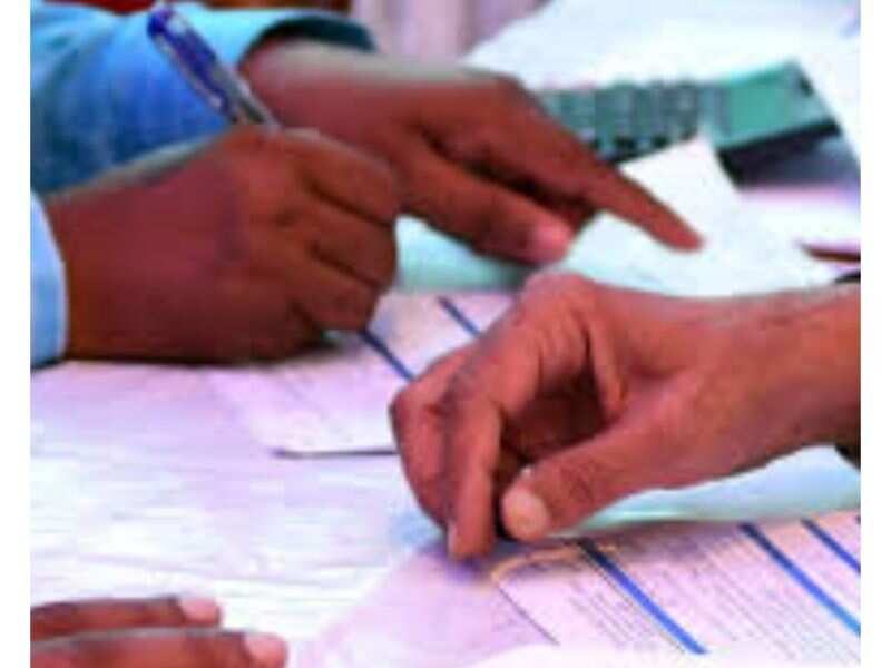 Check this before you open any message from Income Tax department ...