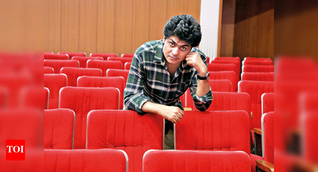 I owe everything to Bhartendu Natya Akademi: Actor Alok Panday | Hindi ...