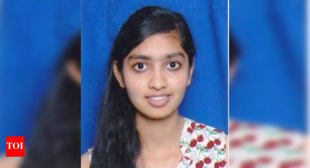Four Surat girls among top 25 in country | Surat News - Times of India