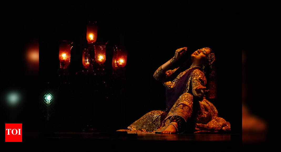 Mumbaikars all set to celebrate 150 years of Mirza Ghalib | Hindi Movie ...