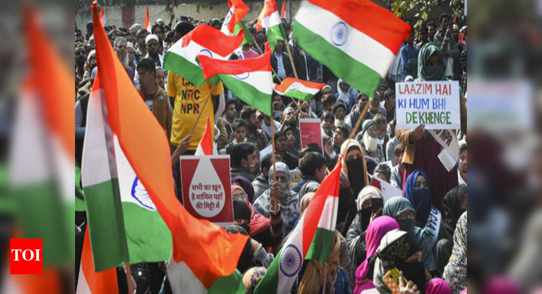 Delhi: Thousands take part in anti-CAA protest at Jantar Mantar | Delhi ... Delhi: Thousands take part in anti-CAA protest at Jantar Mantar | Delhi ...