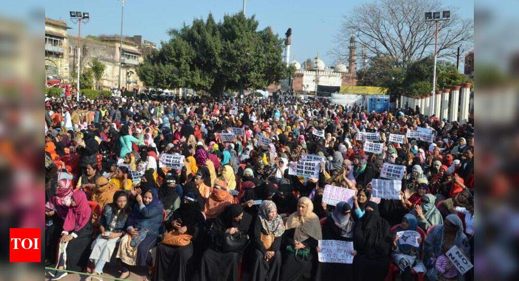 Fight against CAA & NRC will go on, vow Medha & Aishe Ghosh | Bhopal ...