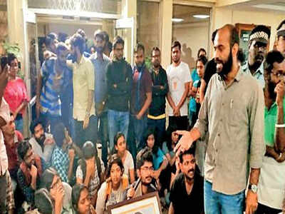 Protest at University of Hyderabad over admin ‘apathy’ on medical ...