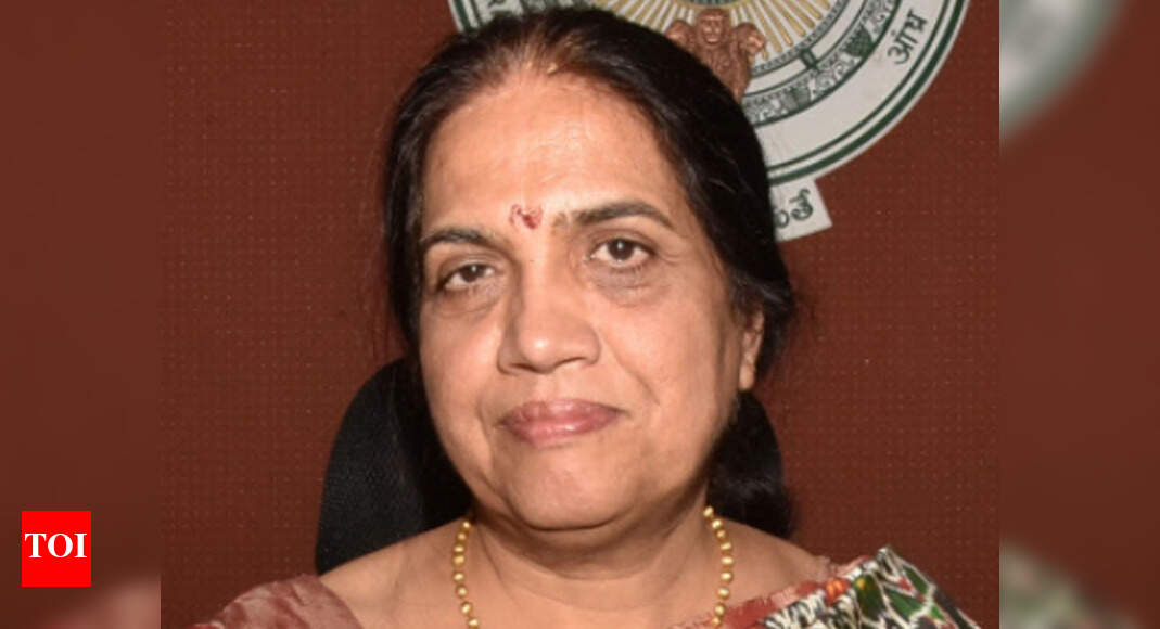 Andhra Pradesh chief secretary faces CAT heat for not following order ...