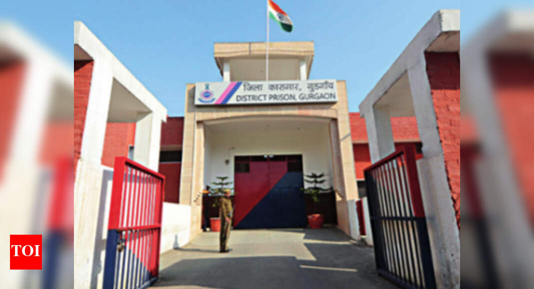 Gurugram: Mobile phone use rampant in Bhondsi jail, 314 cases in five ...