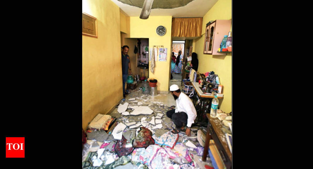 Five-year-old among four hurt in Andheri slab collapse | Mumbai News ...