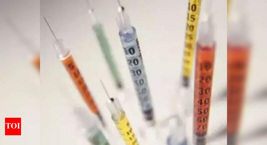 Telangana traffic cops get typhoid shots | Hyderabad News - Times of India