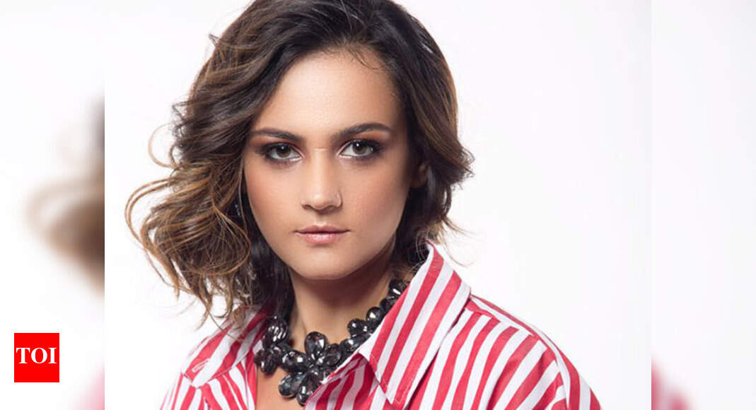 Shweta Rohira: Theatre improves your acting skills - Times of India