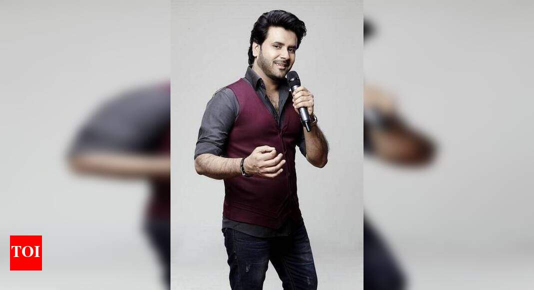 Javed Ali: Singer Javed Ali performed in the city recently | Events ...