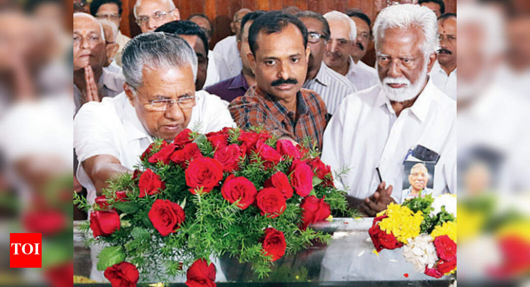 Thousands pay homage to RSS ideologue P Parameswaran ...