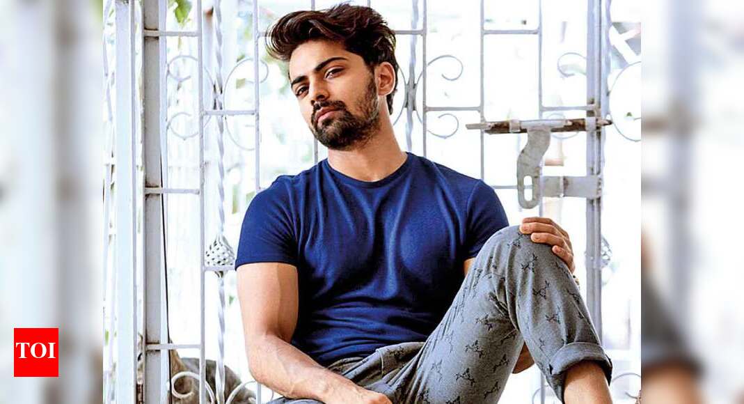 Telly hottie Shravan Reddy to debut in Tollywood as a street-smart ...