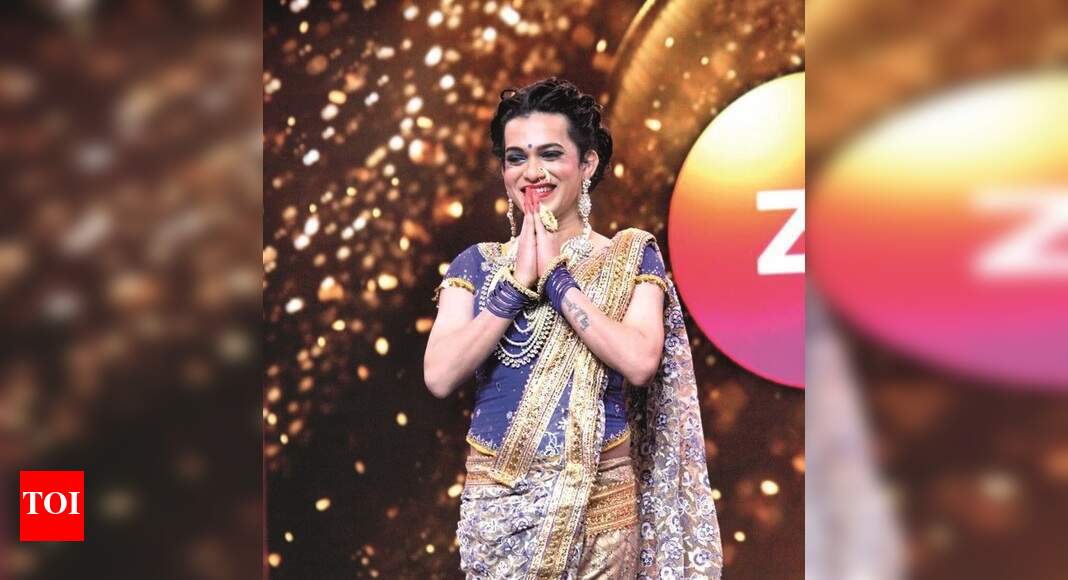 Marathi TV gets its first transgender host - Times of India