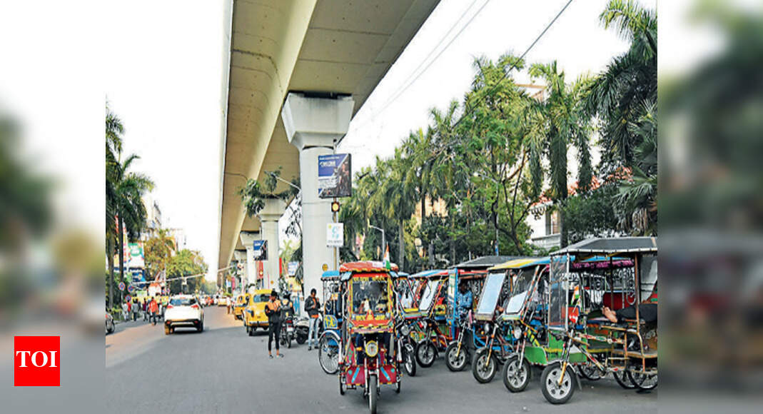 West Bengal: Autos, rickshaws hope to turn into last-mile link for ...