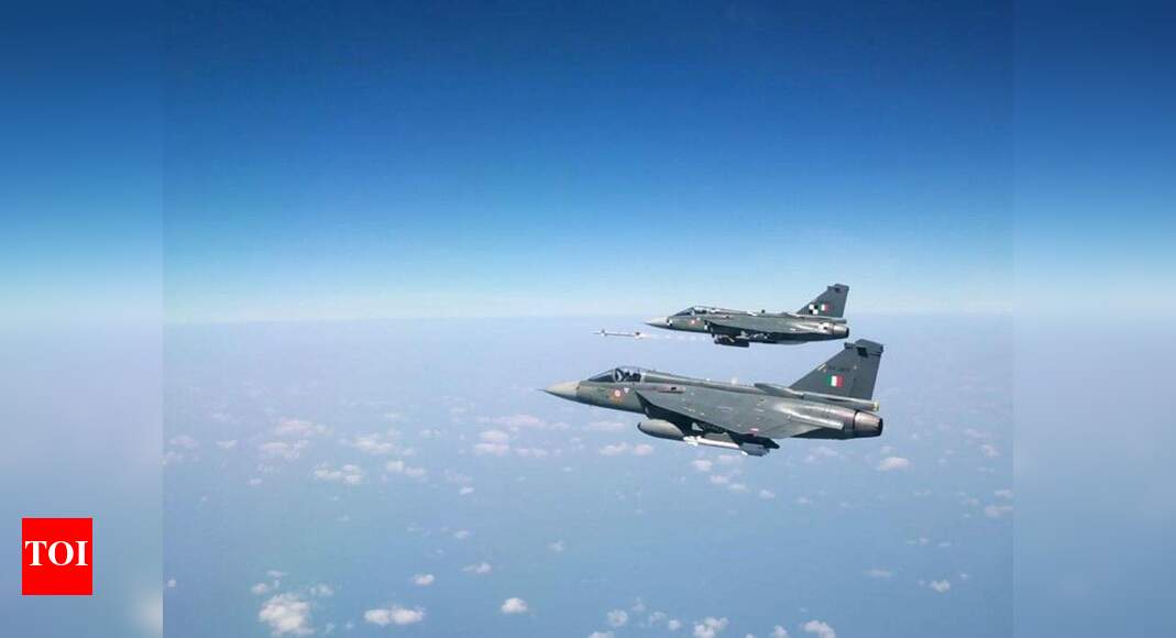 Tejas Fighter Jets: HAL to provide IAF with 83 Tejas fighters in Rs 39k ...