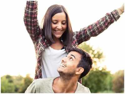 If you are dating a Piscean. Here’s what you should know - Times of India