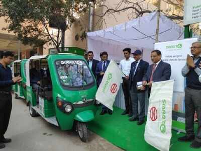 Delhi Metro News: Delhi Metro launches 250 new e-rickshaws at 12 ...