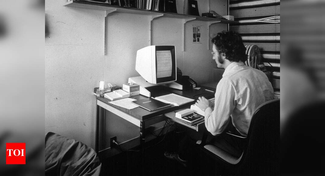 Computer scientist who pioneered 'copy' and 'paste' has died - Times of ...